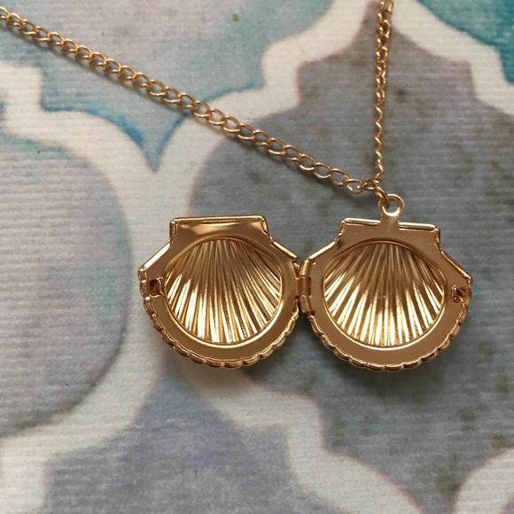 Jewelry | Shell Locket Necklace Nwt | Poshmark